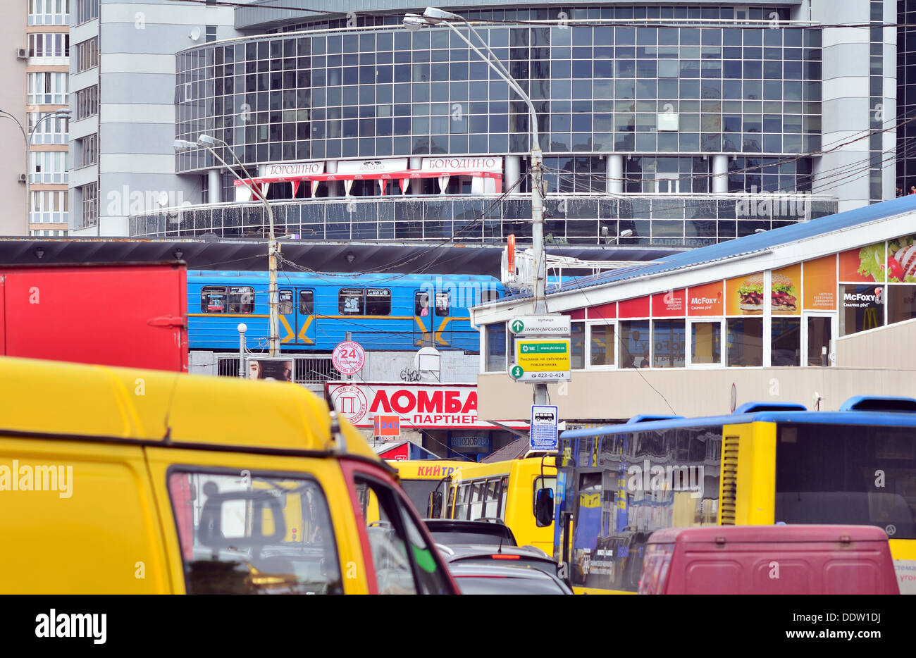 Underground metro subway kiev ukraine hi-res stock photography and ...