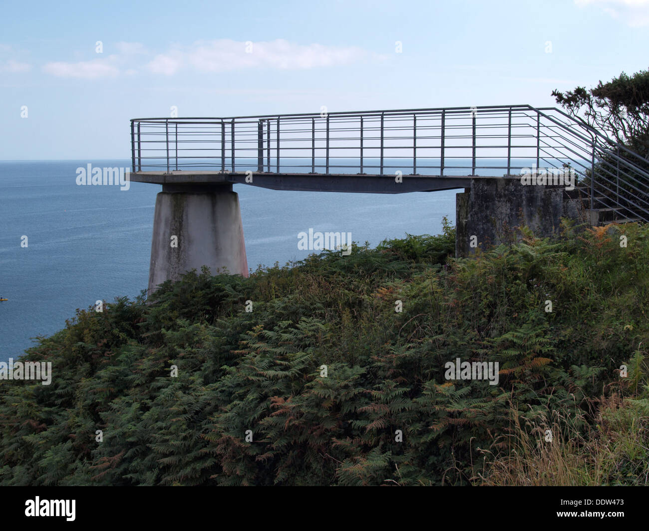 Viewing platform on the cliffs above Mevagissey Harbour, Cornwall, UK ...