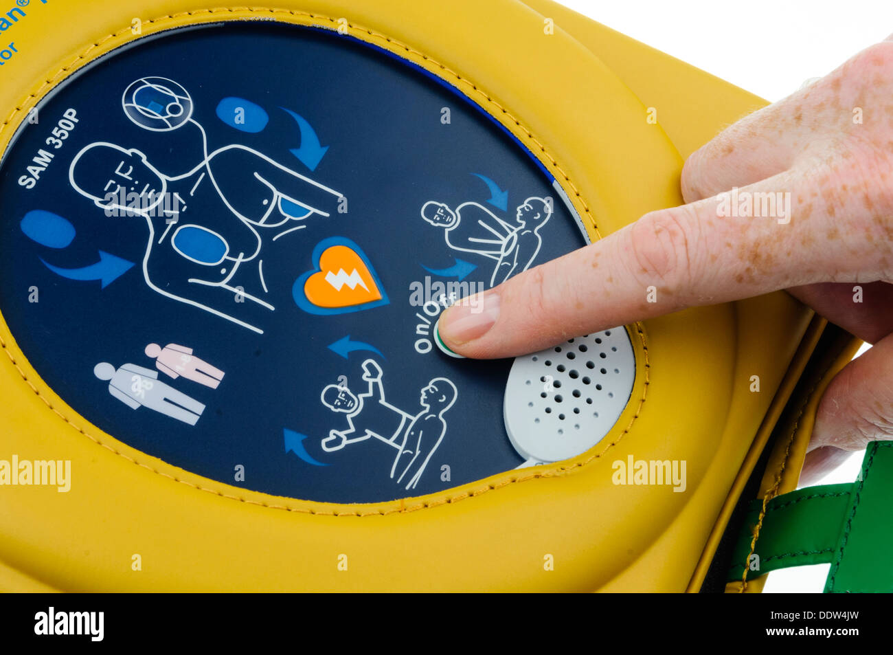 Defibrillator paddle hi-res stock photography and images - Alamy