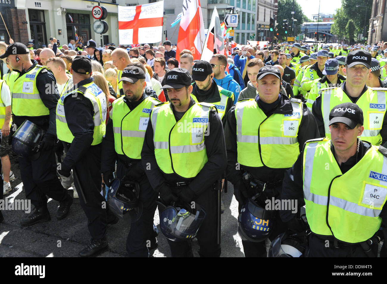 Edl tower bridge hi-res stock photography and images - Alamy