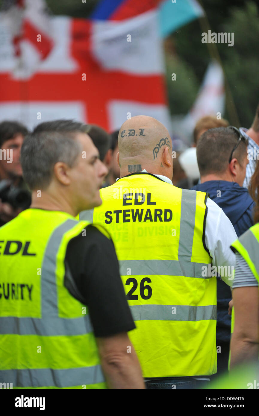 Tower Bridge, London, UK. 7th September2013. A member of the EDL with ...