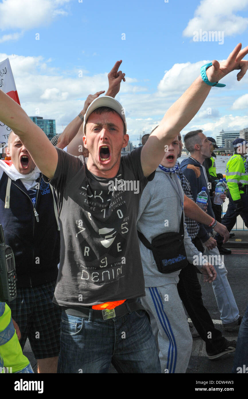Tower Bridge, London, UK. 7th September2013. The EDL march from Tower ...