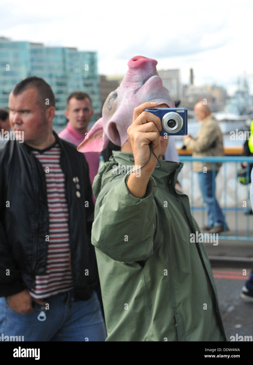 Edl pig mask hi-res stock photography and images - Alamy