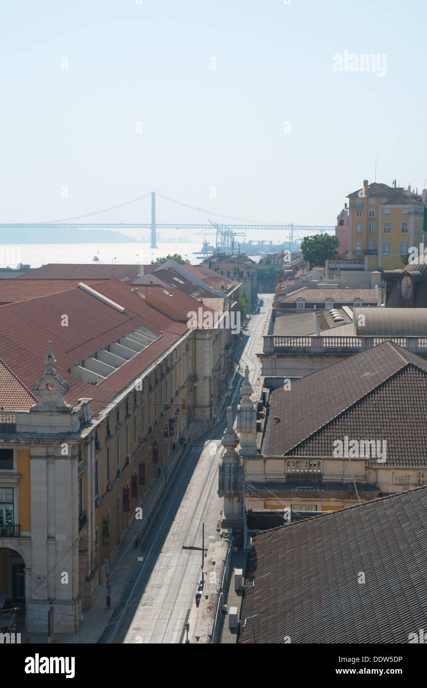 Street overview hi-res stock photography and images - Alamy