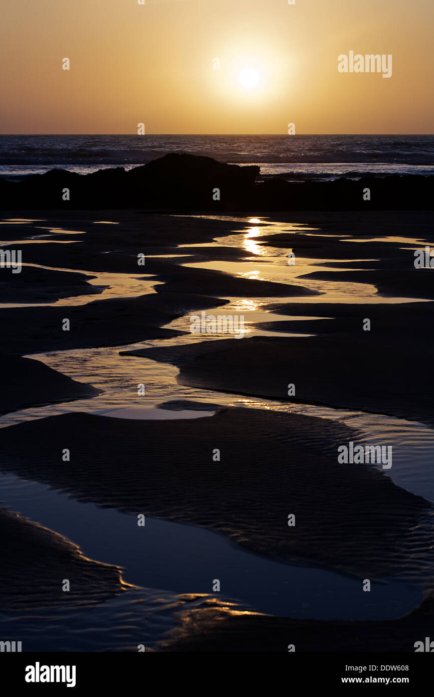 Orange sea water hi-res stock photography and images - Alamy