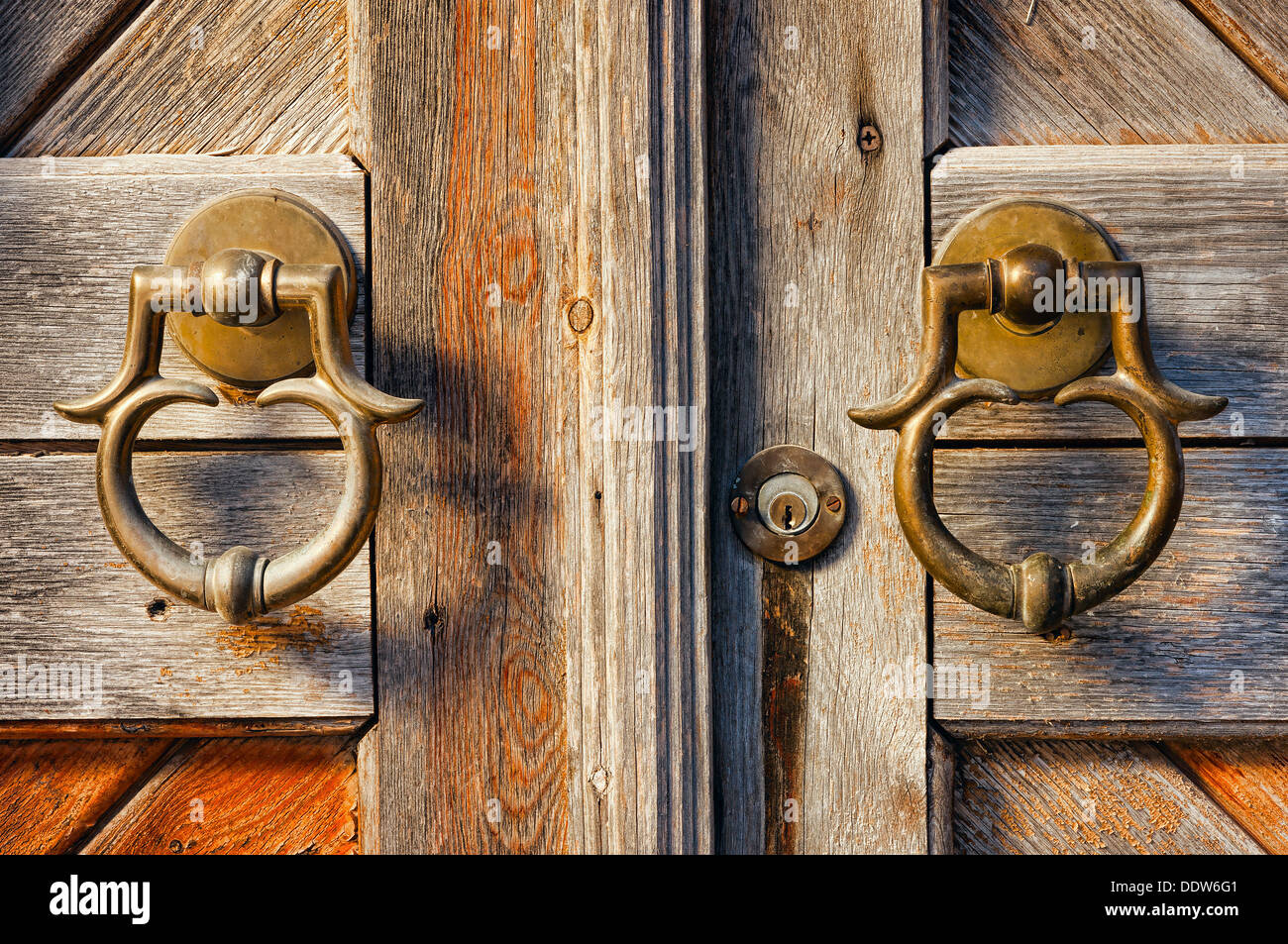Wooden gate hi-res stock photography and images - Alamy