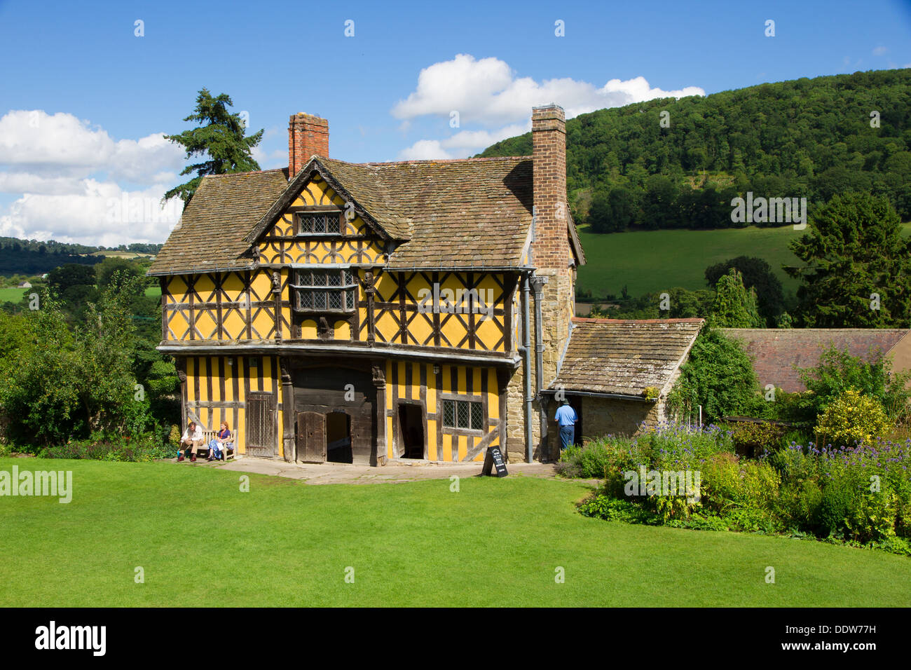 Medieval Timber Framed House Medieval High Resolution Stock Photography ...