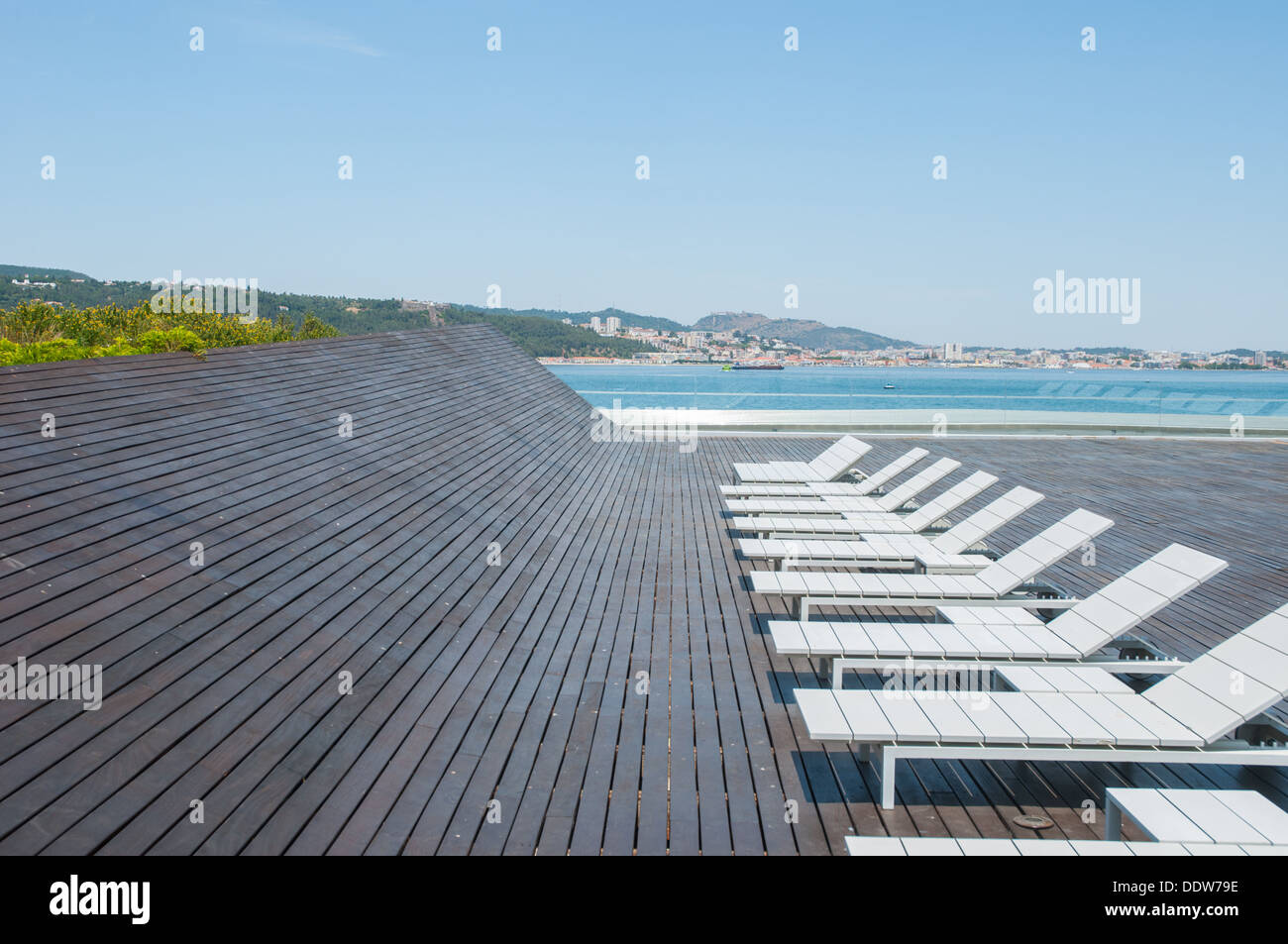 Rooftop terrace swimming pool hi-res stock photography and images - Alamy