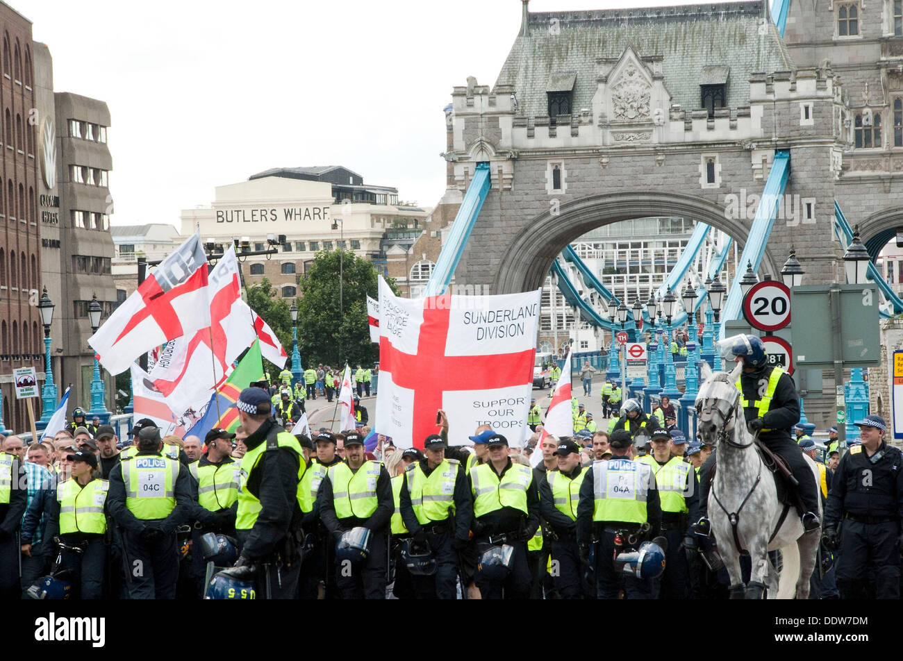 Edl Tower Bridge High Resolution Stock Photography and Images - Alamy
