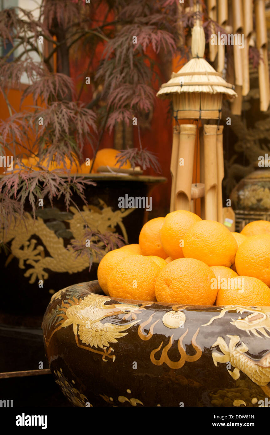 Japanese display hi-res stock photography and images - Alamy