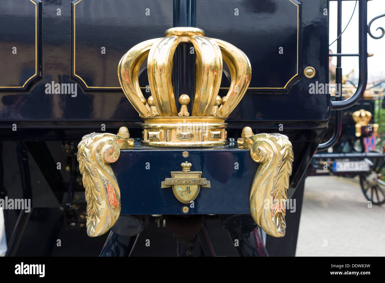 Detail of a crown, self-propelled carriage AAGLANDER-Mylord (modern ...