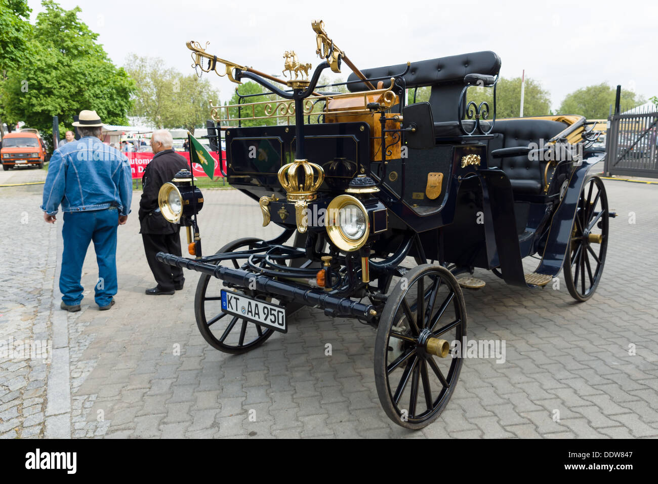 The self propelled carriage hi-res stock photography and images - Alamy