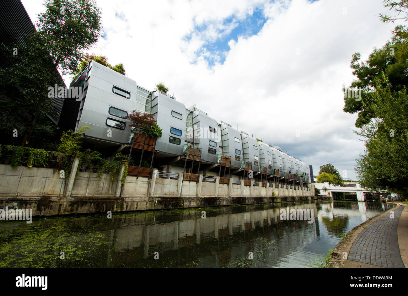Architecture along the Regents Canal London, UK Stock Photo - Alamy