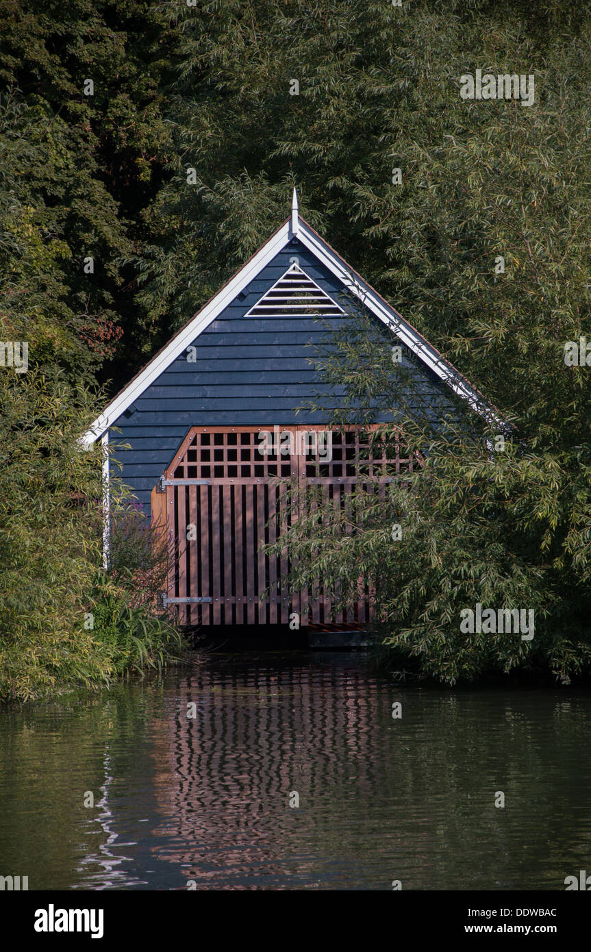 Boathouse, River Thames Stock Photo - Alamy