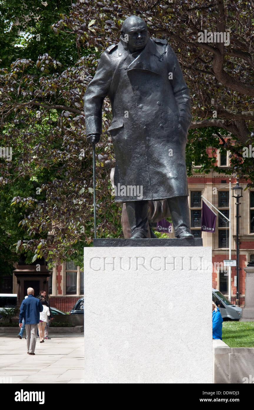 England, London, Westminster. Statue of Winston Churchill in Parliament ...