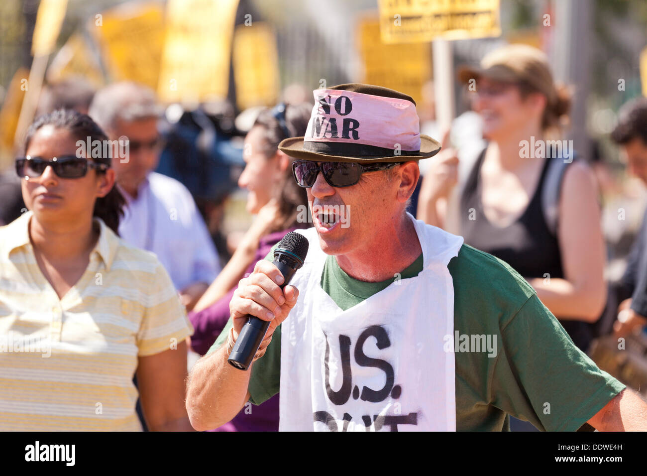 Syrian war opponents rally - Washington, DC USA Stock Photo - Alamy