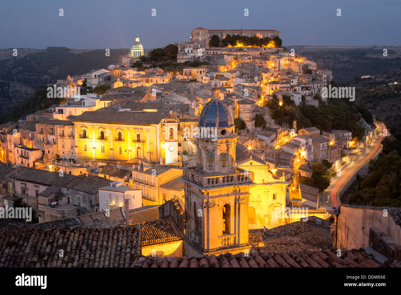 Ragusa italy dome sunset hi-res stock photography and images - Alamy