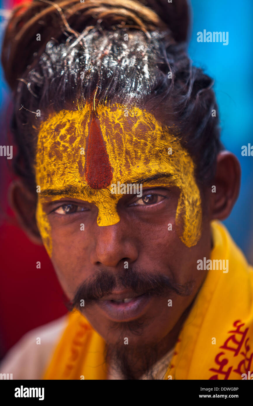 Red forehead dot hi-res stock photography and images - Alamy