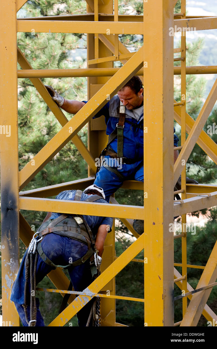 Man Assembling Crane Tower High Resolution Stock Photography and Images ...