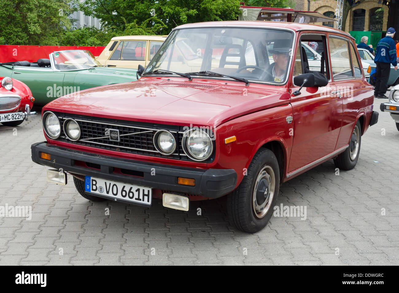 Volvo 66 hi-res stock photography and images - Alamy