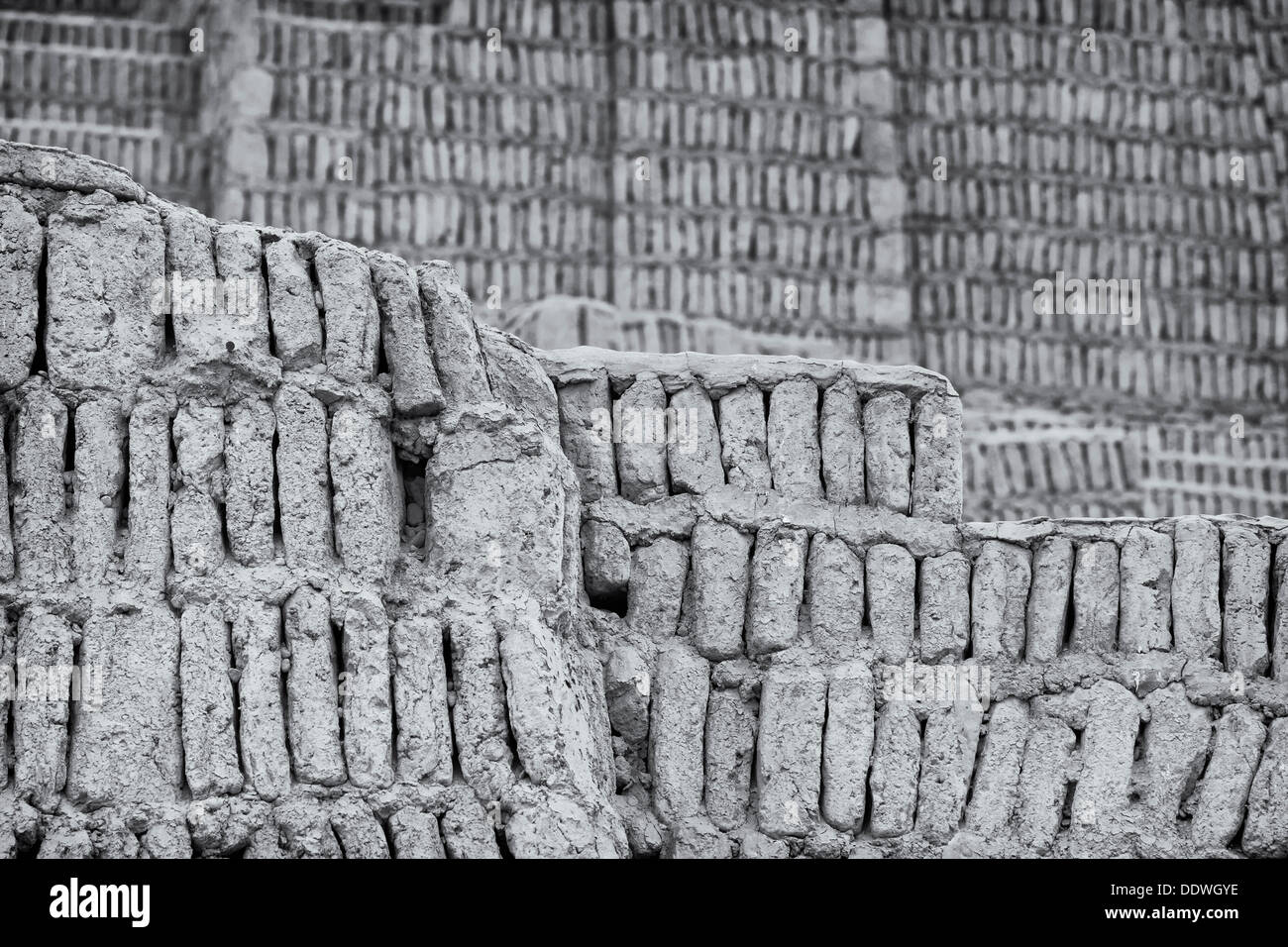 Adobe mud brick peru hi-res stock photography and images - Alamy
