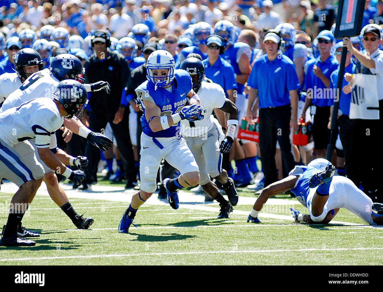 Ty breaks hi-res stock photography and images - Alamy