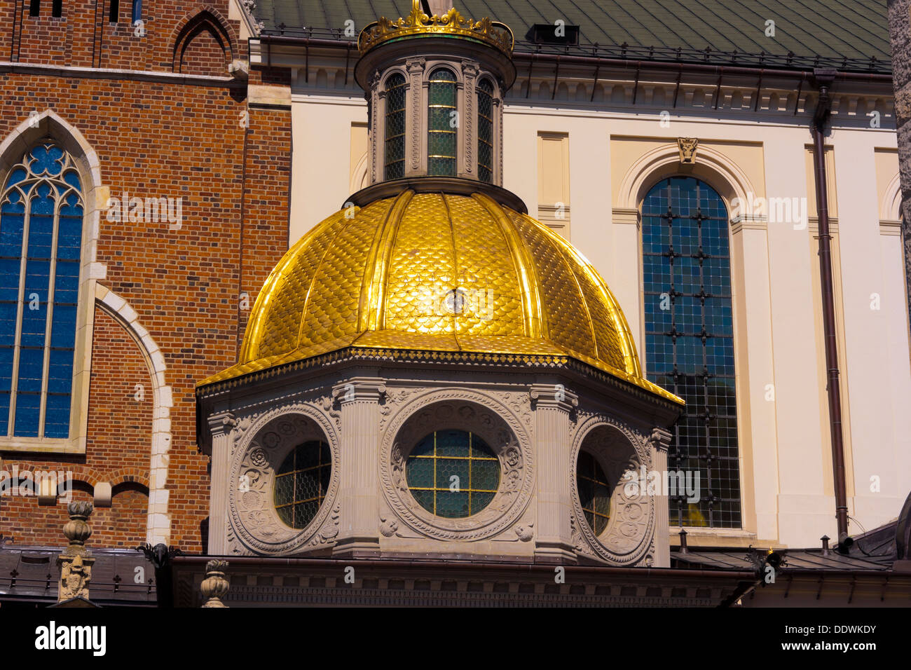 Dome of castle hi-res stock photography and images - Alamy