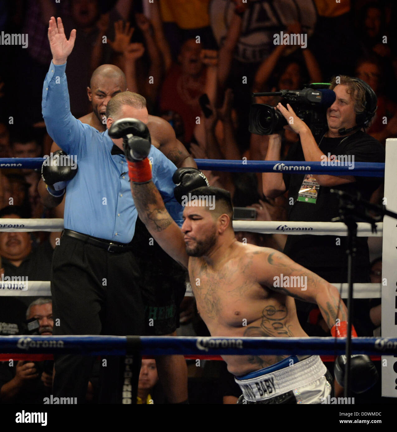 Indio California, USA. 7th Sep, 2013. Heavy weight boxer Chris Arreola ...