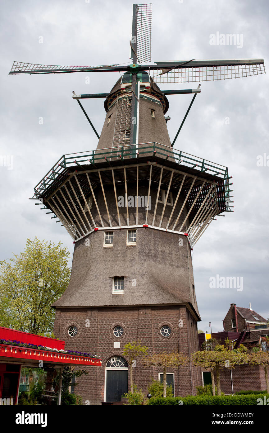 Holland de gooyer windmill hi-res stock photography and images - Alamy