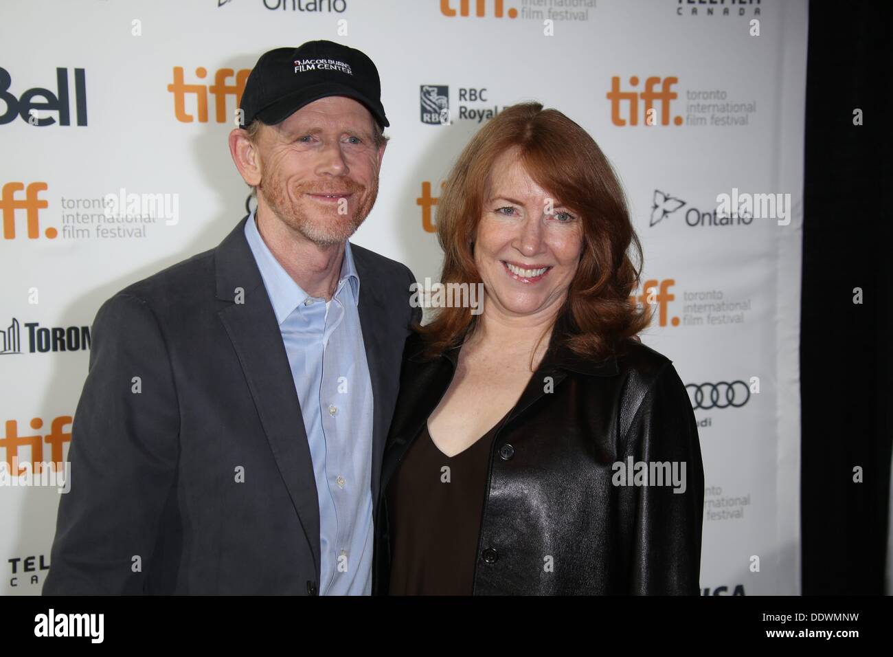 Ron howard and cheryl howard hi-res stock photography and images - Alamy