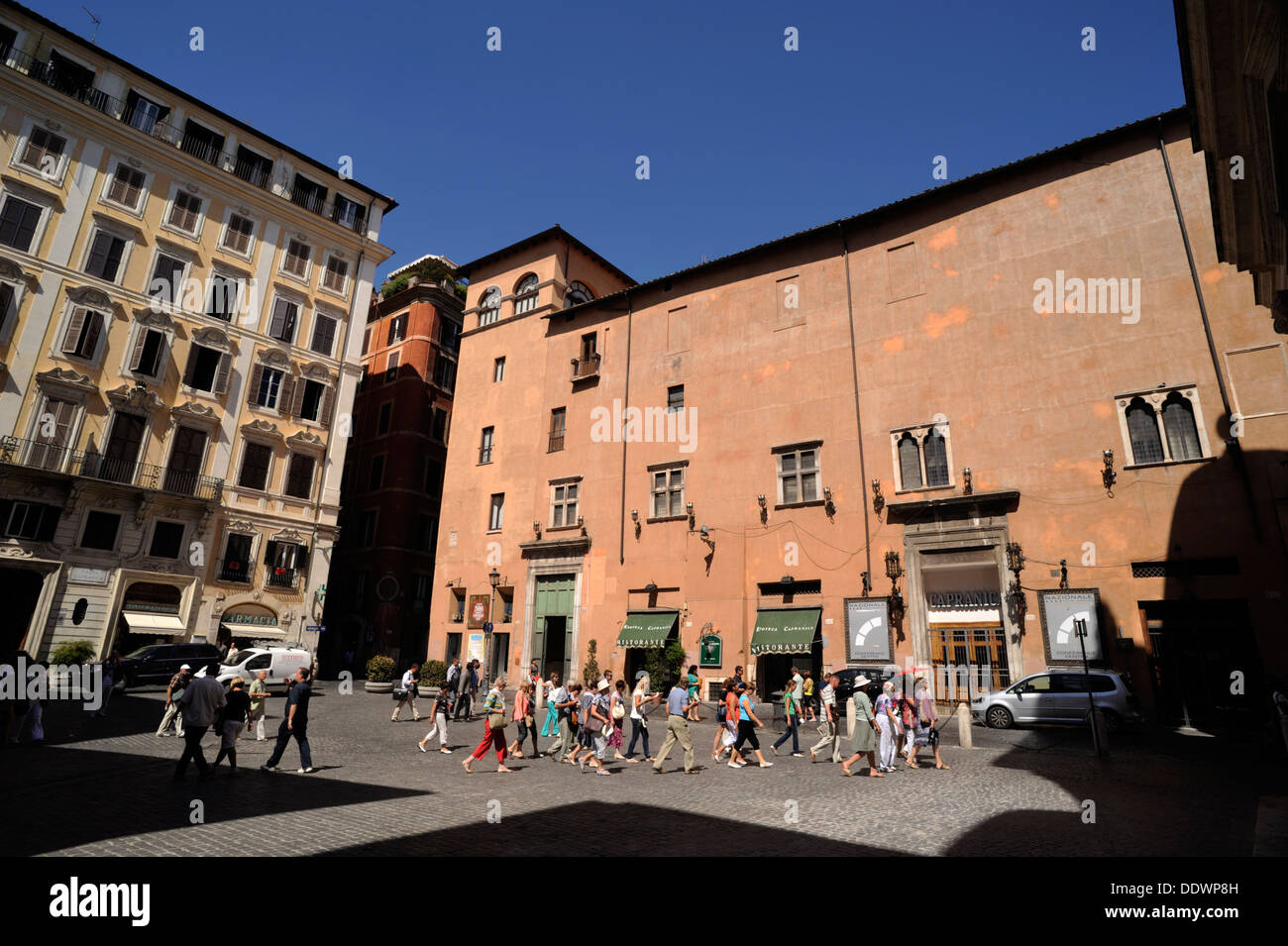 Piazza capranica square hi-res stock photography and images - Alamy