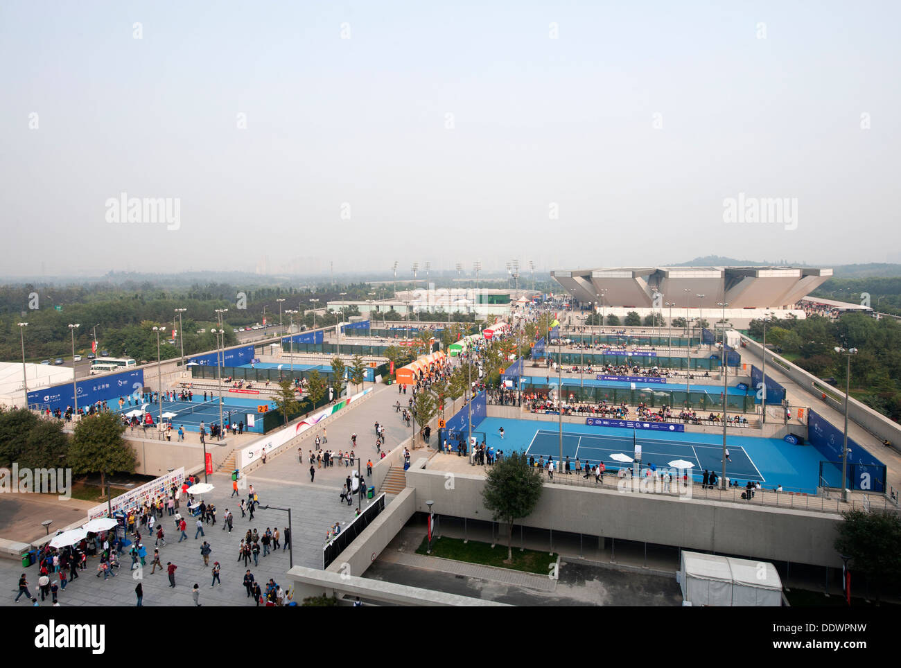Diamond court china hi-res stock photography and images - Alamy