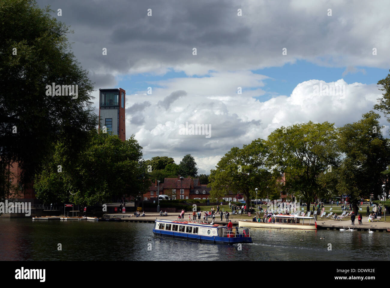 Pleasure boat, with tower of the RSC theatre in background, Stratford ...