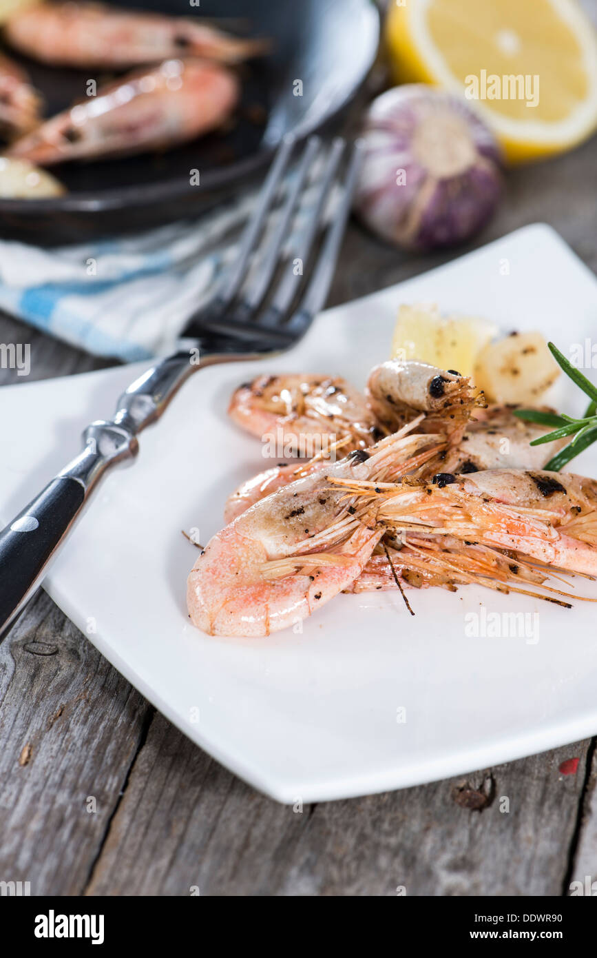 Plate shrimps fried garlic close hi-res stock photography and images ...