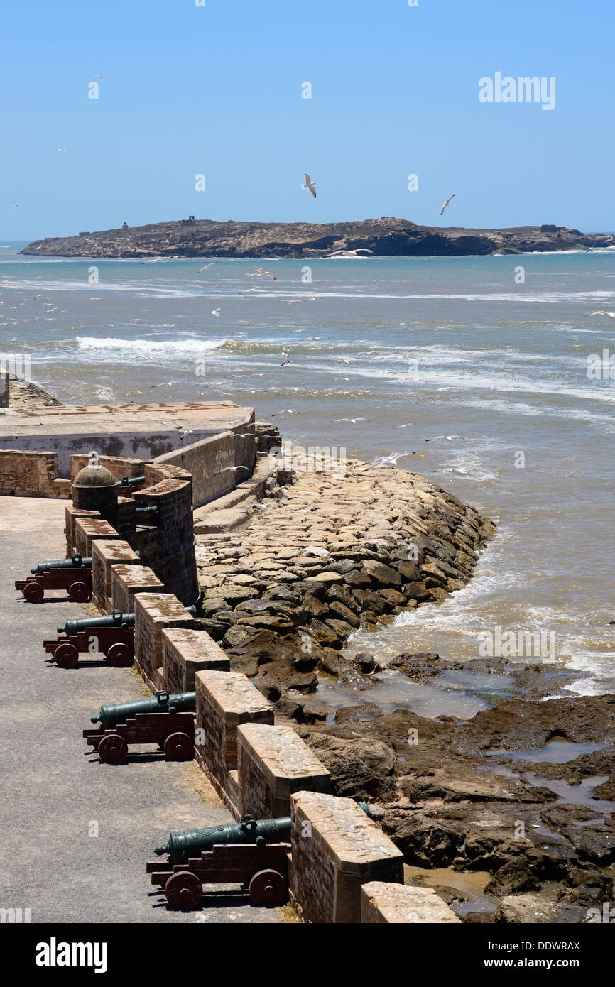 Essaouira Ramparts cannons turret Morocco Africa Stock Photo - Alamy