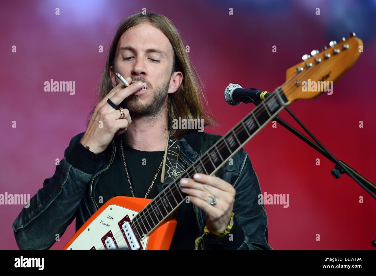 Berlin, Germany. 07th Sep, 2013. Singer Simon Milner of the British ...