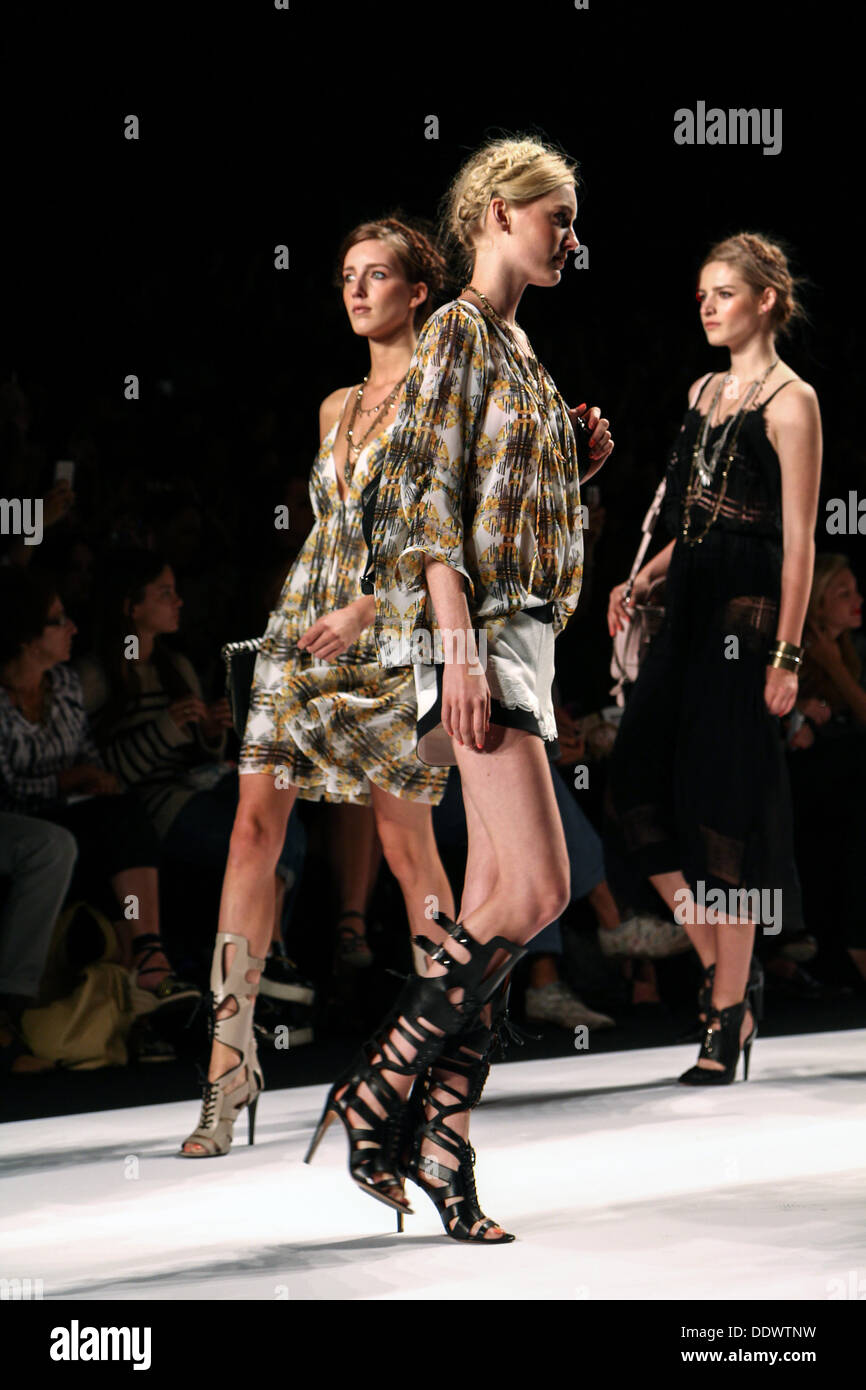 Rebecca models hi-res stock photography and images - Alamy