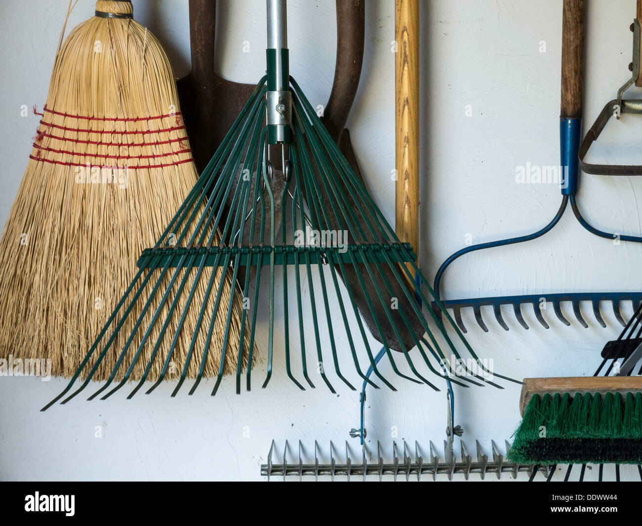 Garage tools hi-res stock photography and images - Alamy