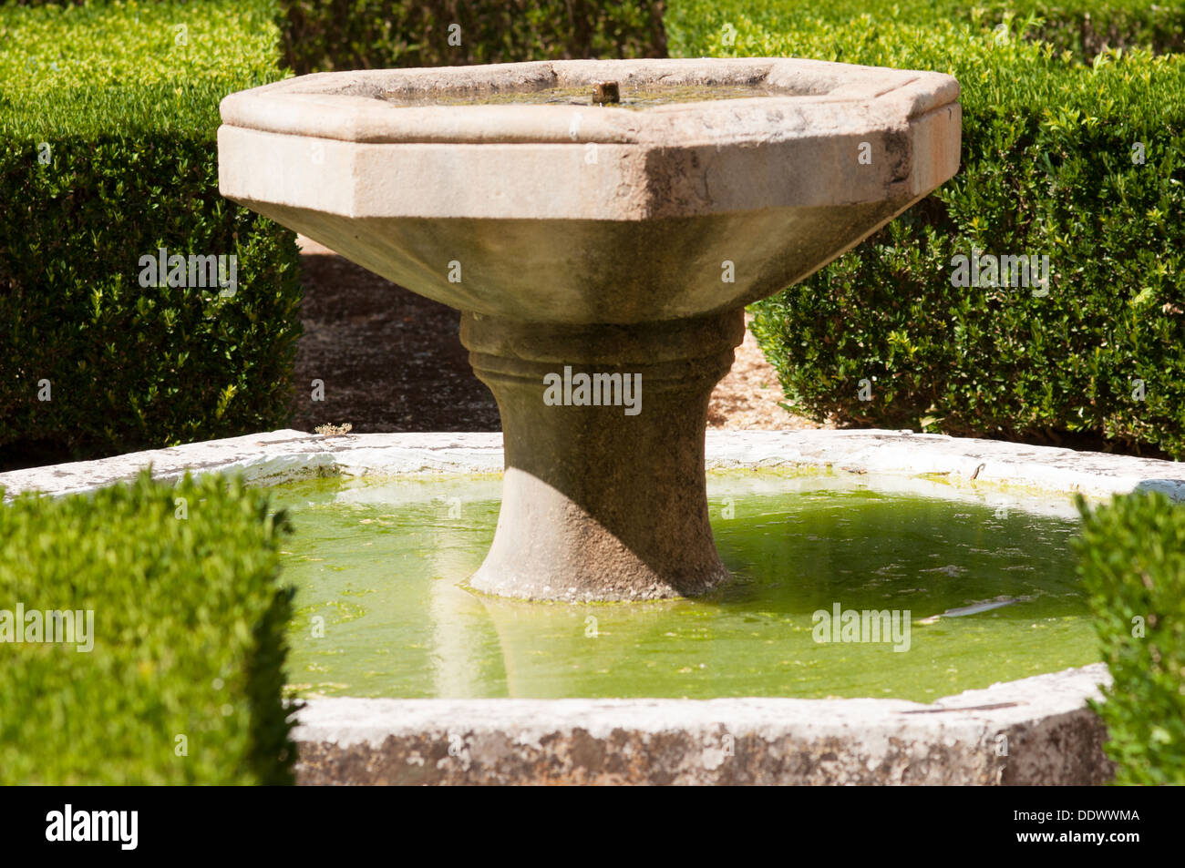 Stone water system hi-res stock photography and images - Alamy