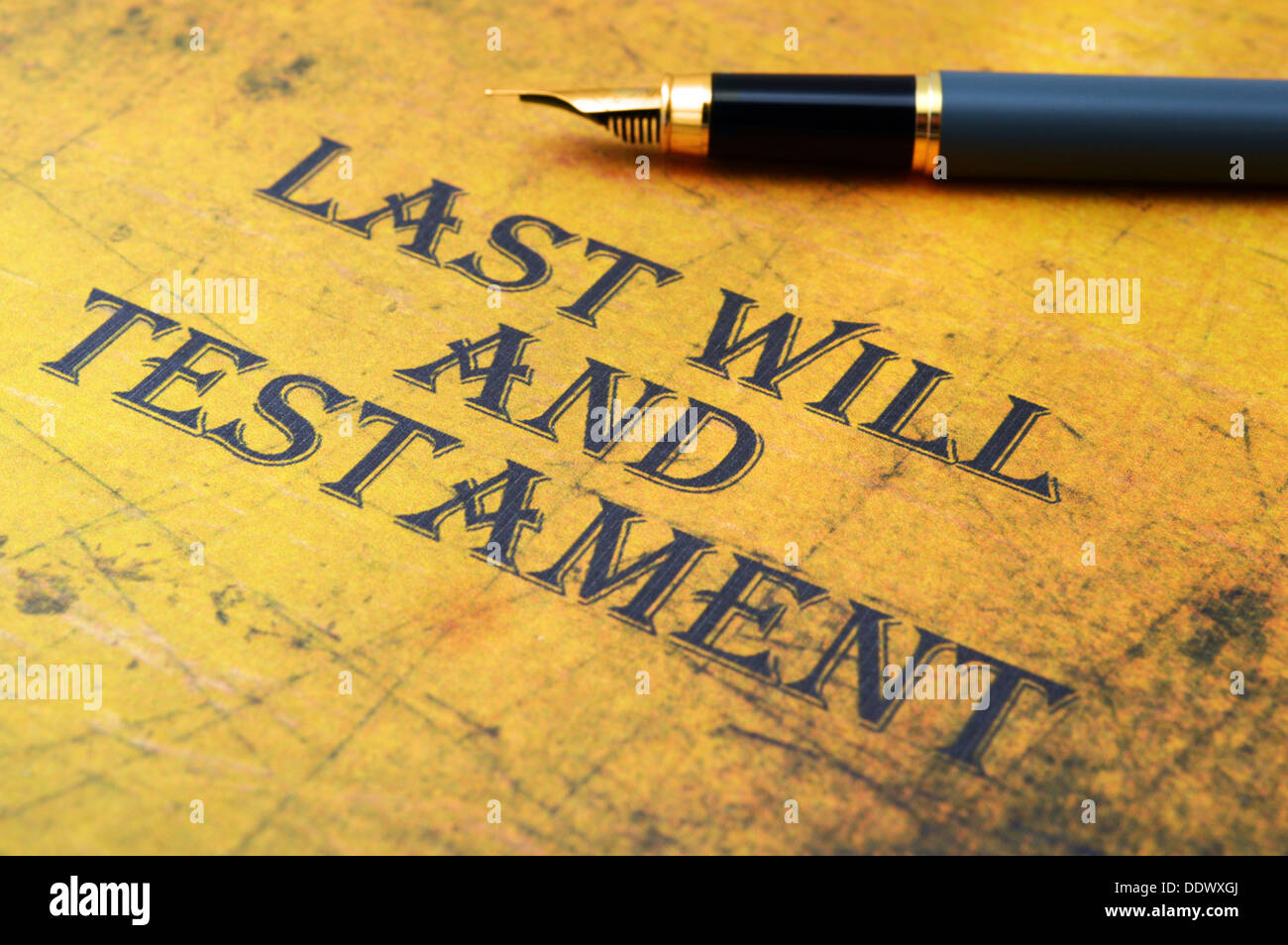 Last will and testament text on grunge paper Stock Photo - Alamy