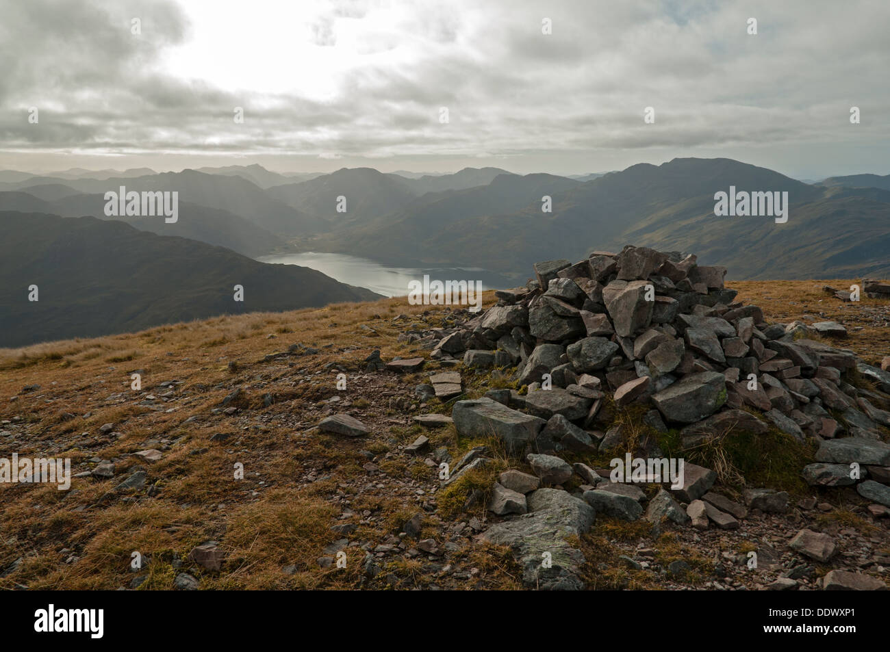 Loch hourn hi-res stock photography and images - Alamy