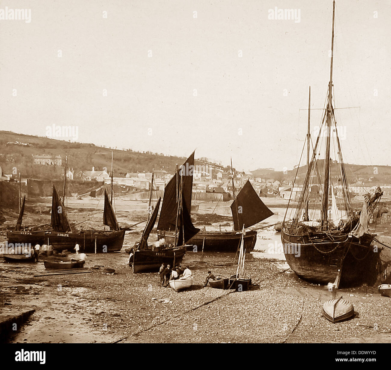 Fisherman victorian period hi-res stock photography and images - Alamy