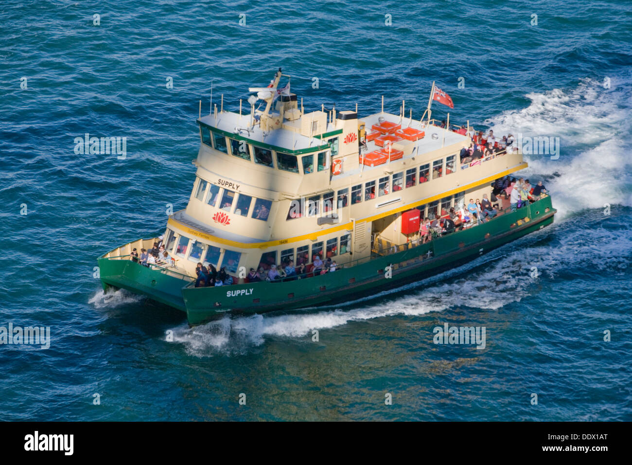 Wash from ferries hi-res stock photography and images - Alamy