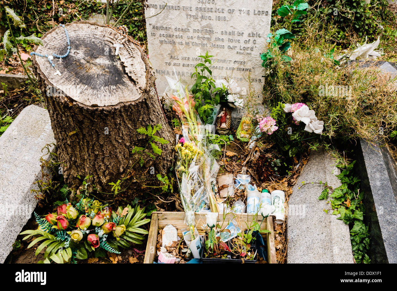 Jesus christ face hi-res stock photography and images - Alamy