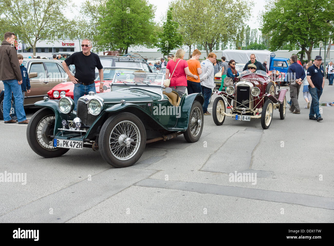 French retro car Amilcar (Ecurie SideCar) and English Retro cars Riley ...