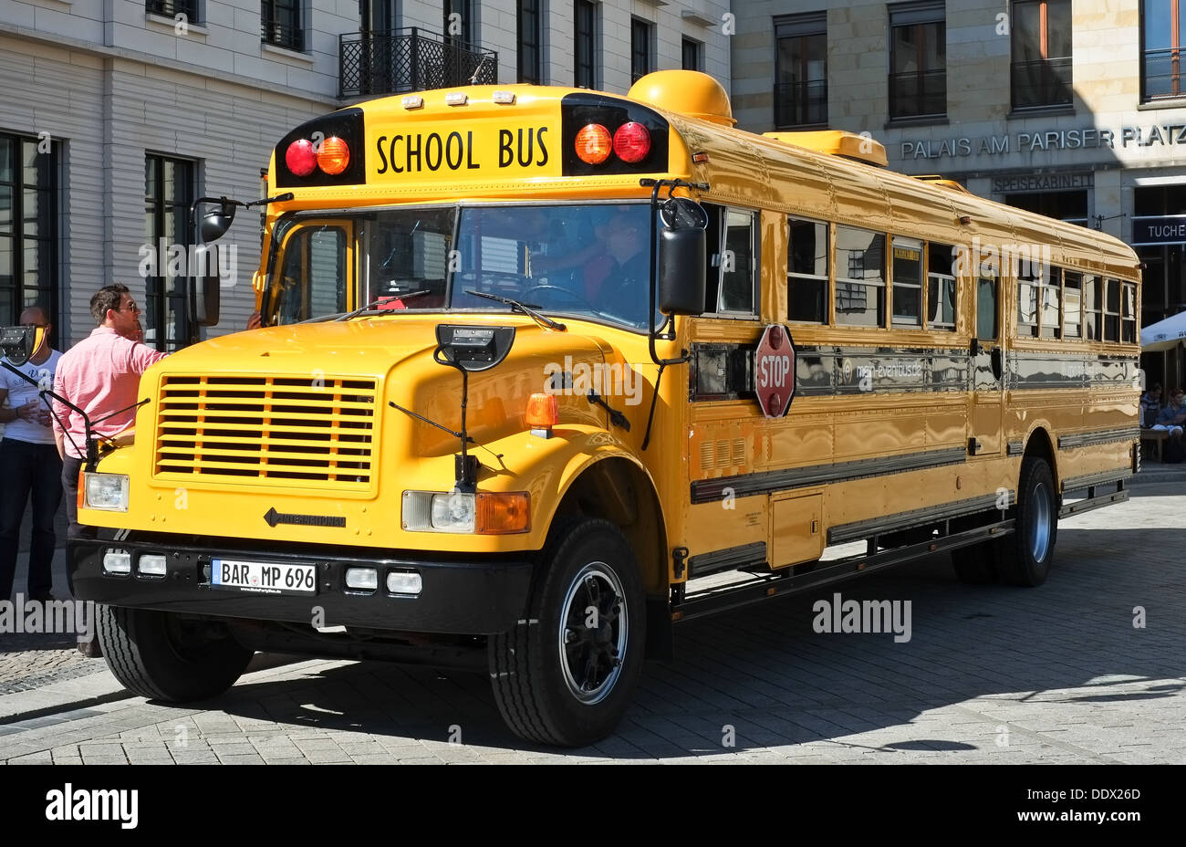 American school bus Stock Photo - Alamy
