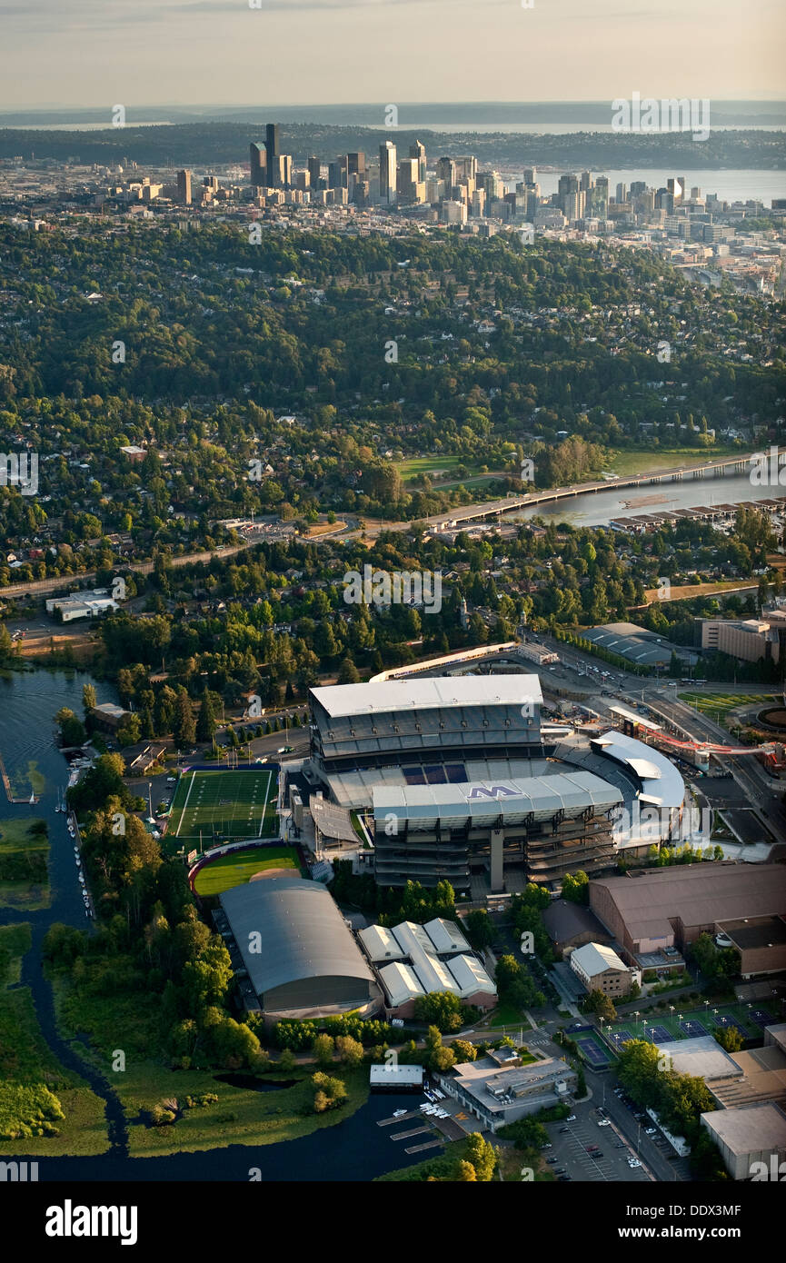 Retro image of Seattle skyline with aerial view of the newly renovated ...