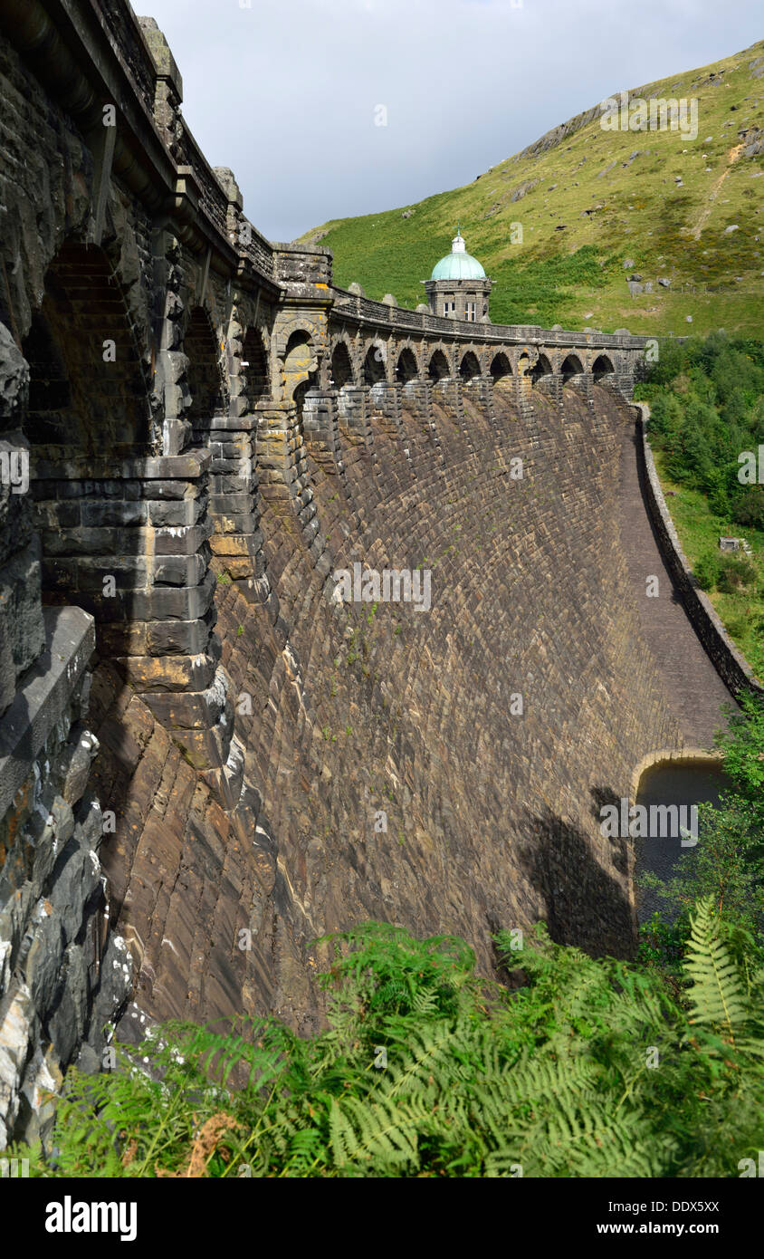 Elan valley see hi-res stock photography and images - Alamy