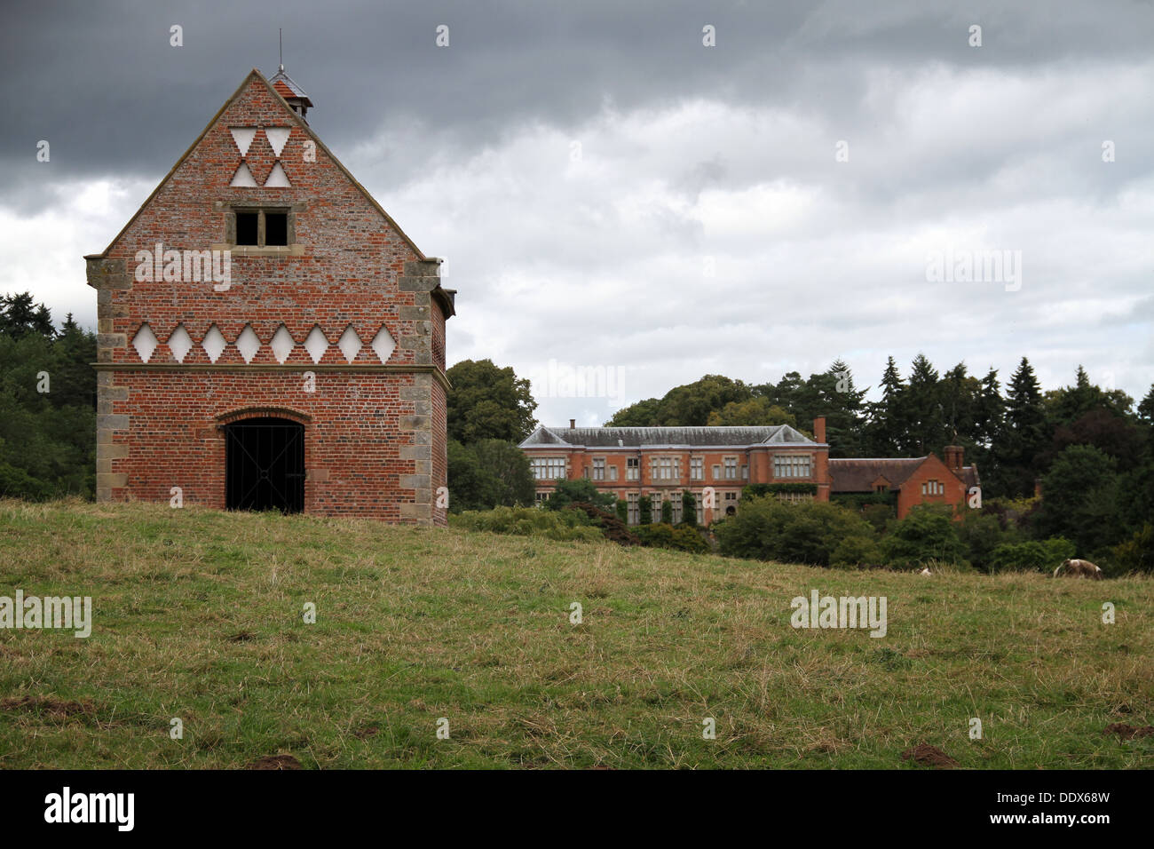 Dovecote and Hall Hodnet Hall and Gardens Stock Photo - Alamy