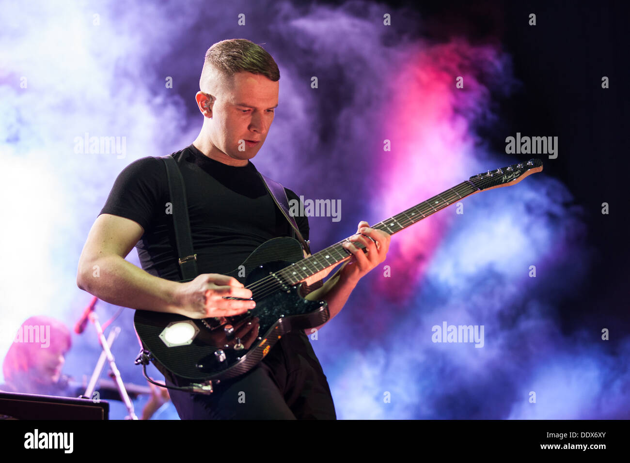 Adam anderson hi-res stock photography and images - Alamy